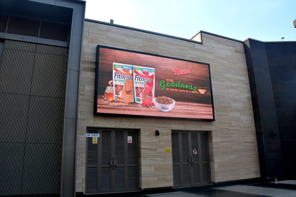 Media Walls Hills Advertising (1) | Outdoor Advertising - Outdoor ...